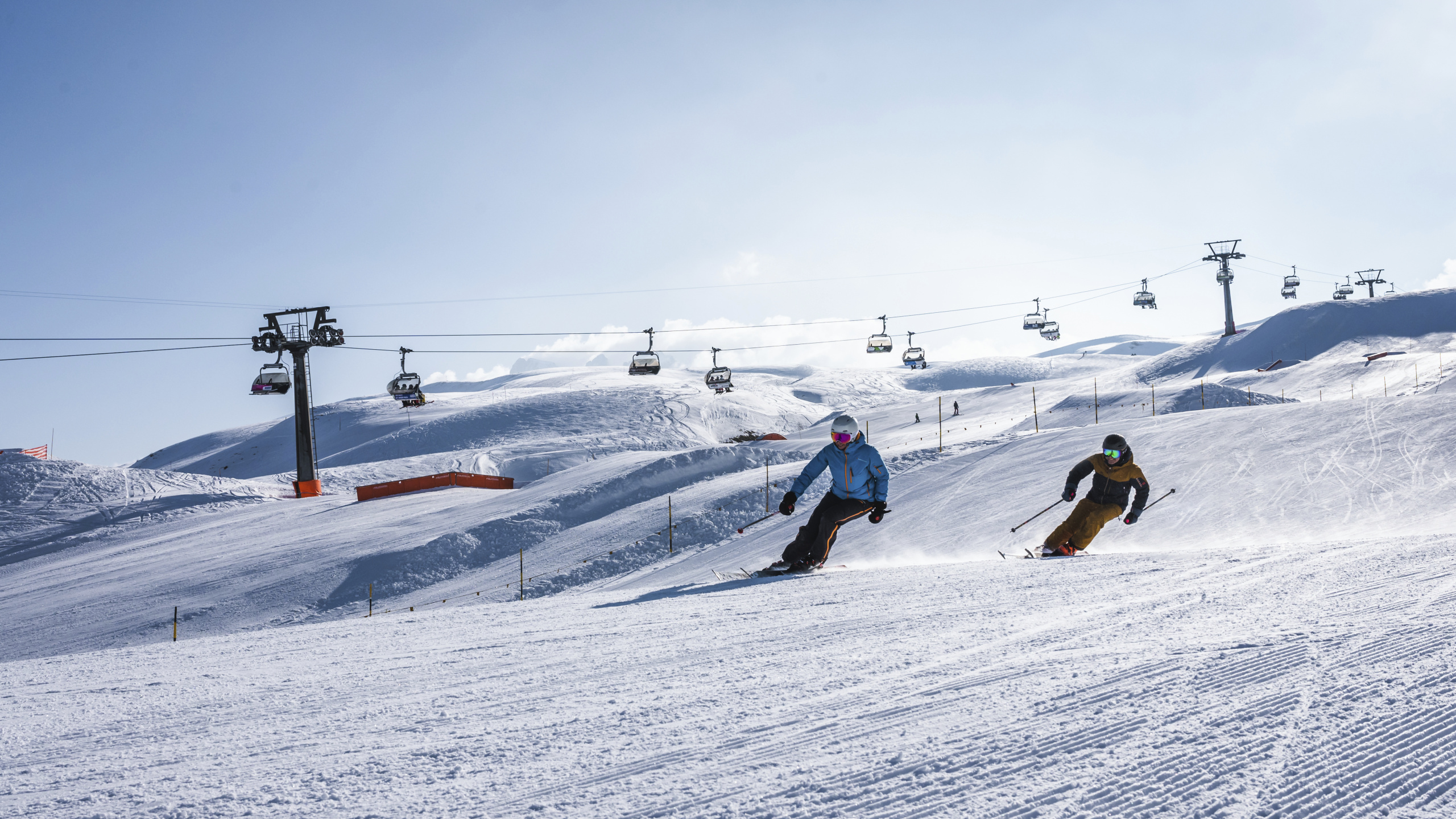 Snowy Holiday Destinations: 6 Snow-Kissed Wonders